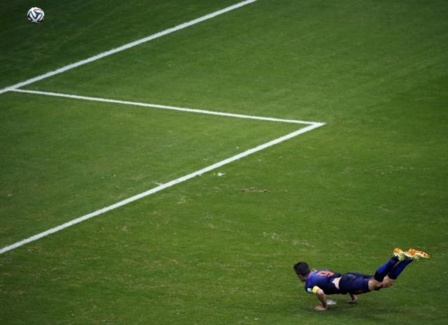Robin Van Persie: 'Flying Dutchman' Anchors Netherlands' World Cup ...