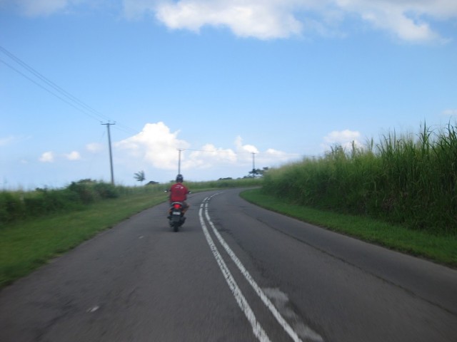 ISLAND’S MAIN ROAD TO BE RESURFACED IN 2017 – NevisPages.com