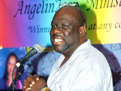 Actor Winston ‘Bello’ Bell has died – NevisPages.com
